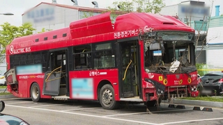 Passengers' Unforgettable Journey: The Haunting Memories of the 747 Bus ...